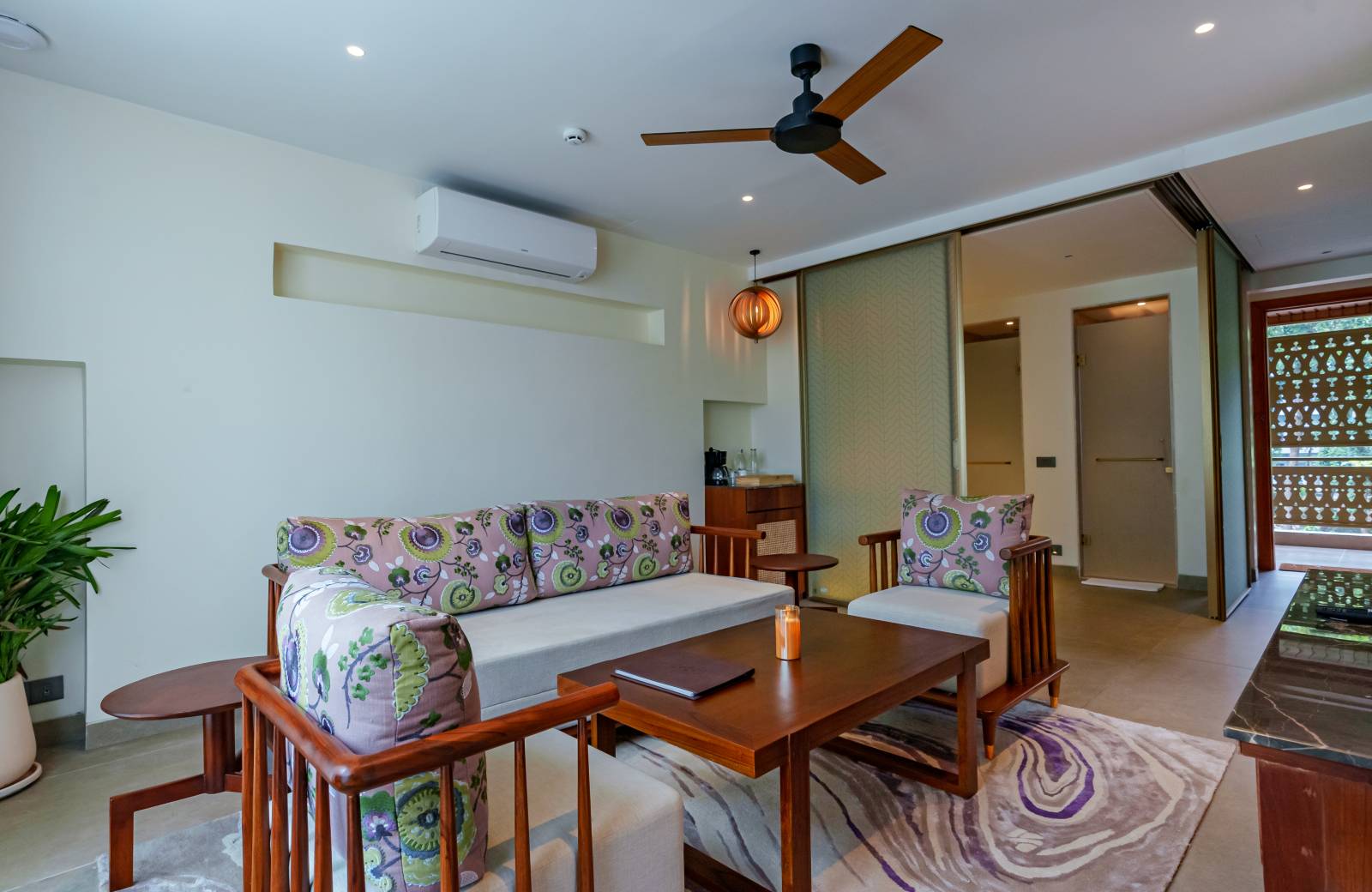 Luxury Suites at VILEEN Rishikesh – A Luxury Wellness Resort